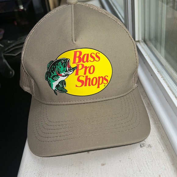 Bass Pro Shops | Accessories | Bass Pro Shops Hat Beige Colored Hat One ...